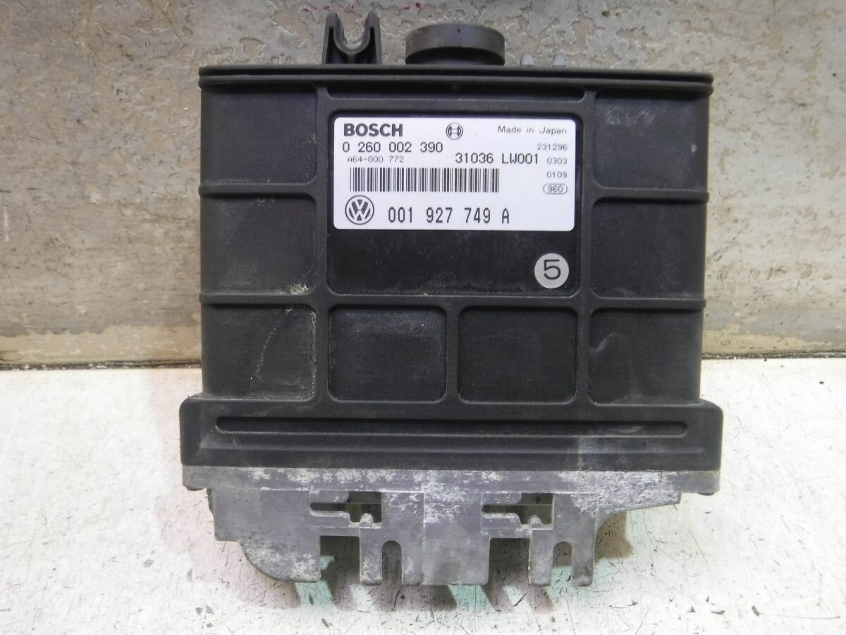Блок управления двигателем Volkswagen Polo III (1994—2002) 001927749A