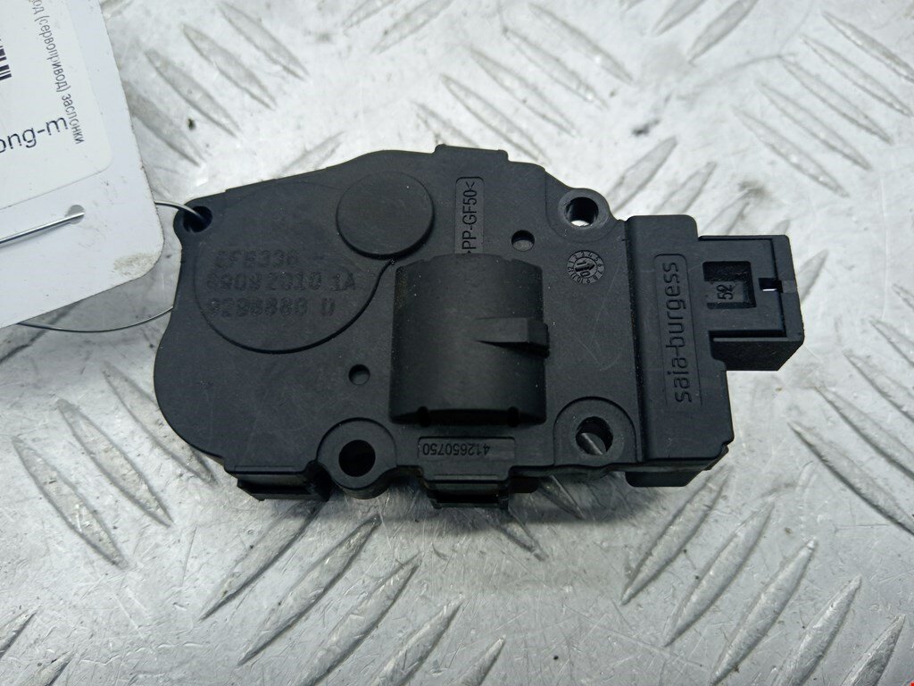 Сервопривод (электропривод моторчик привода) заслонки печки Mercedes R-Class (W251) A1669060008 арт. 1994656