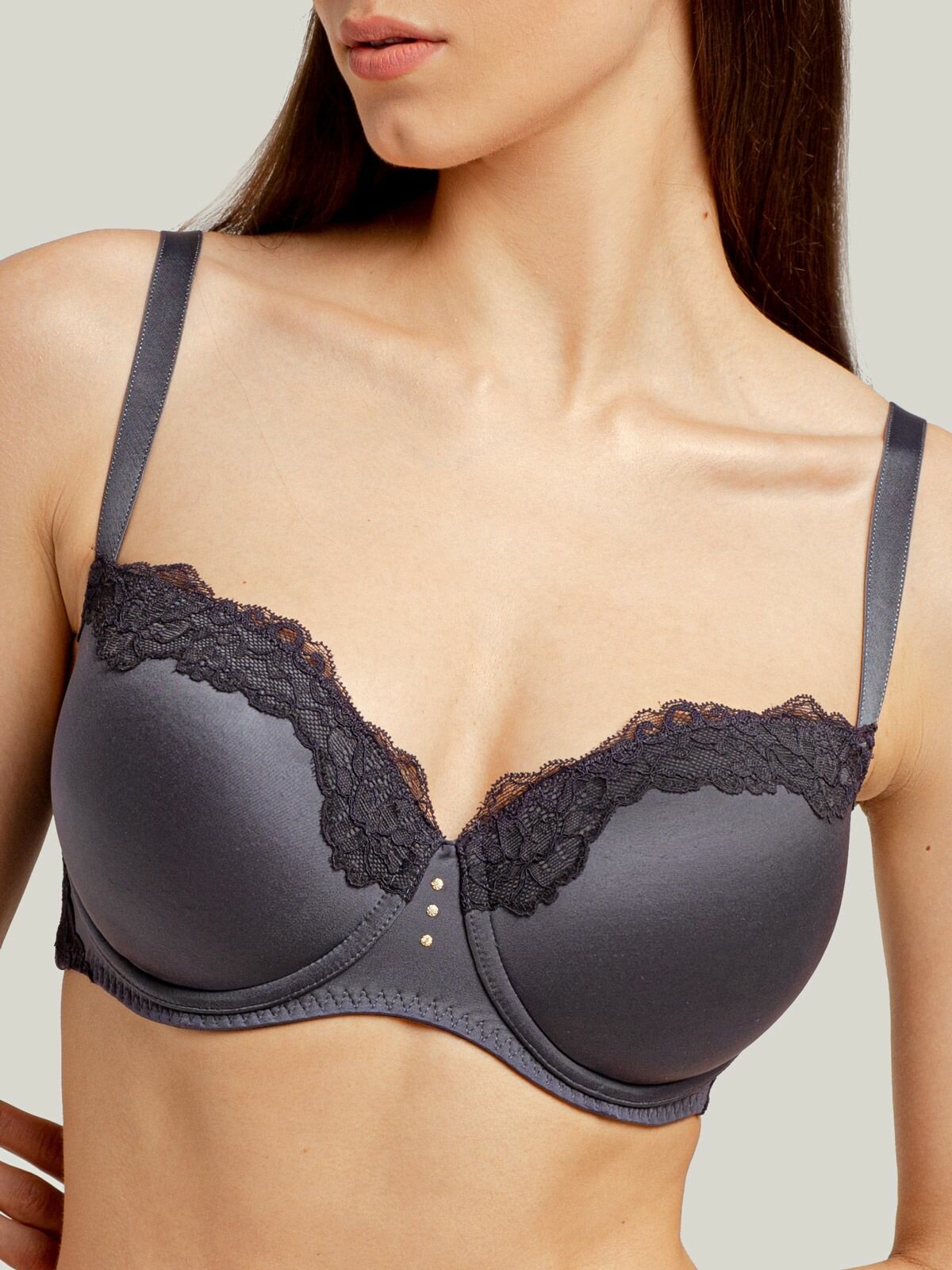 Бюстгальтер