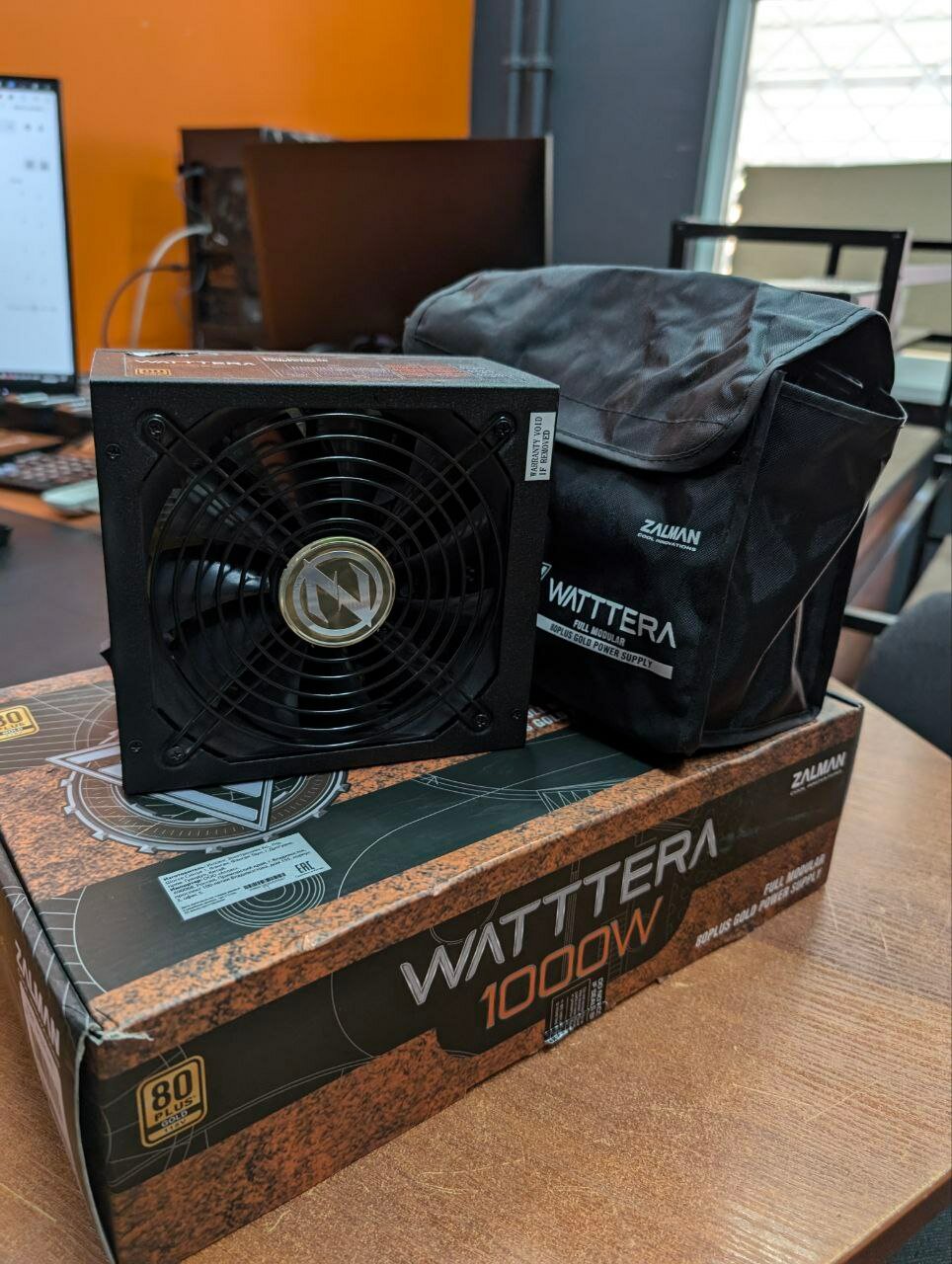 Блок питания Zalman WATTTERA ZM1000-EBTII 1000W черный BOX