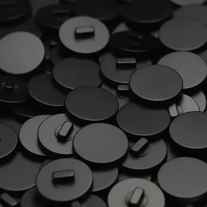 10 шт. пуговиц из смолы Черный, 18mm, Black