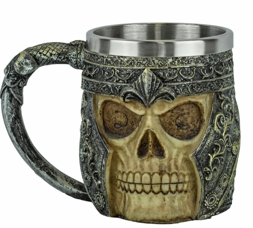 Кружка-вкладыш из нержавеющей стали с черепом рыцаря в готическом стиле
