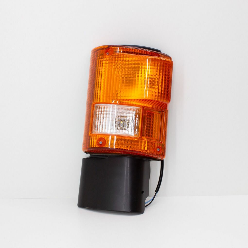 Габарит MMC FUSO 1985-1993 г бело-желтый 5 тонн, левый, ZEVS