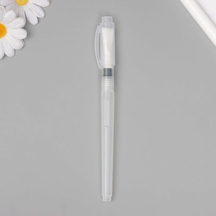 Кисть художественная КНР для туши и краски, размер 1,4х1,6 см, нейлон