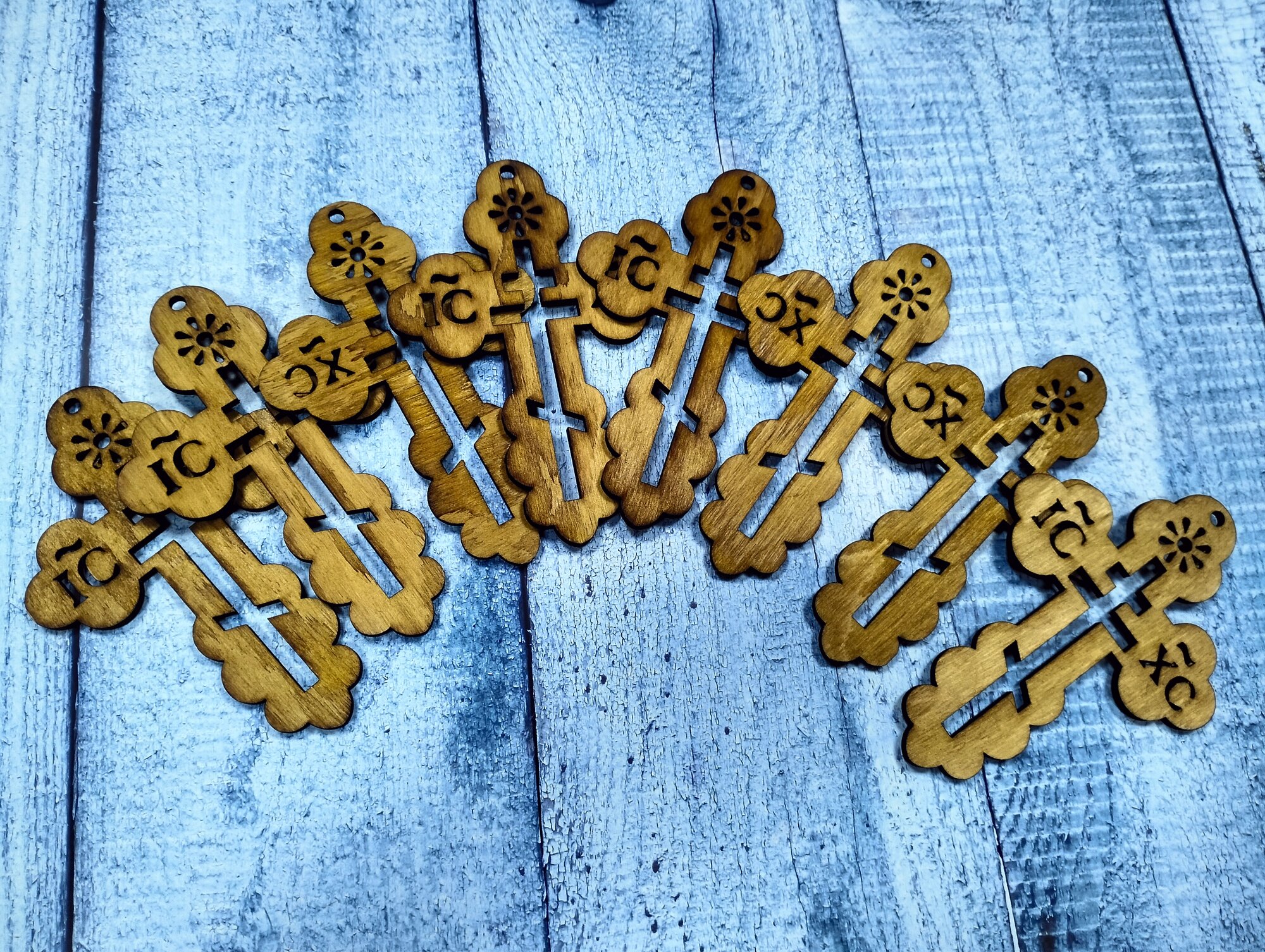 Крест подвеска в авто