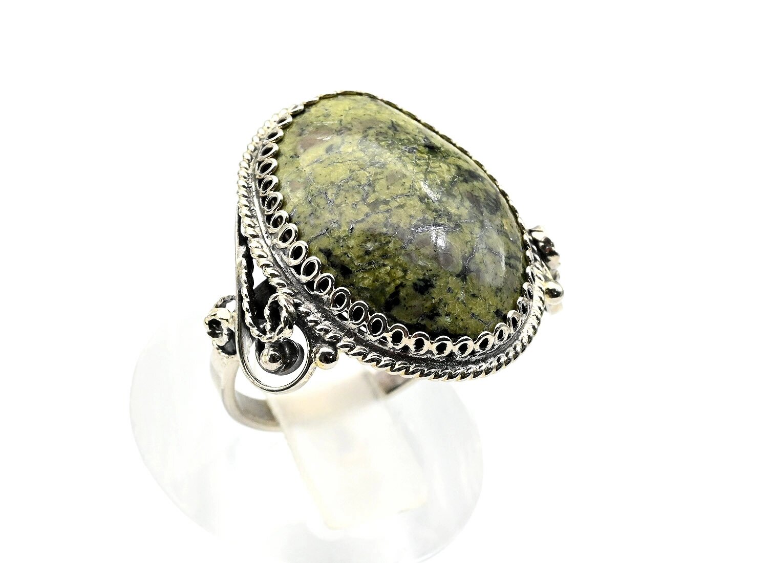 Кольцо, змеевик