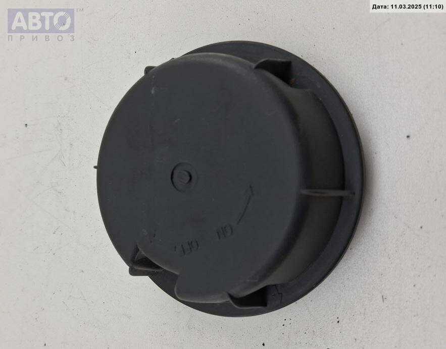 Крышка (заглушка) задняя фары левой Peugeot 307