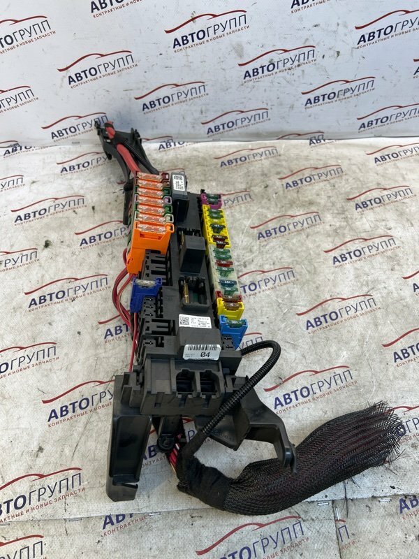 блок предохранителей MB GL550 X166 A1665402350