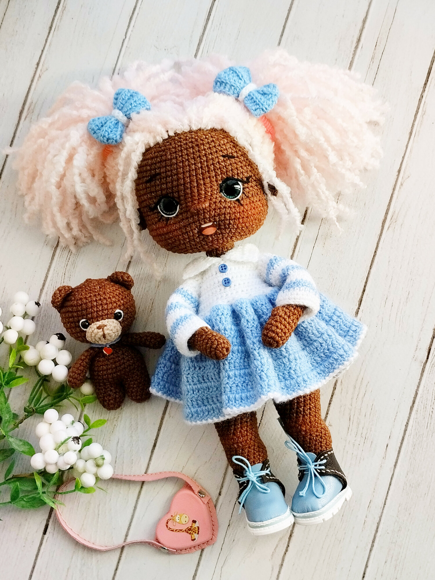 Вязаная куколка Мулатка