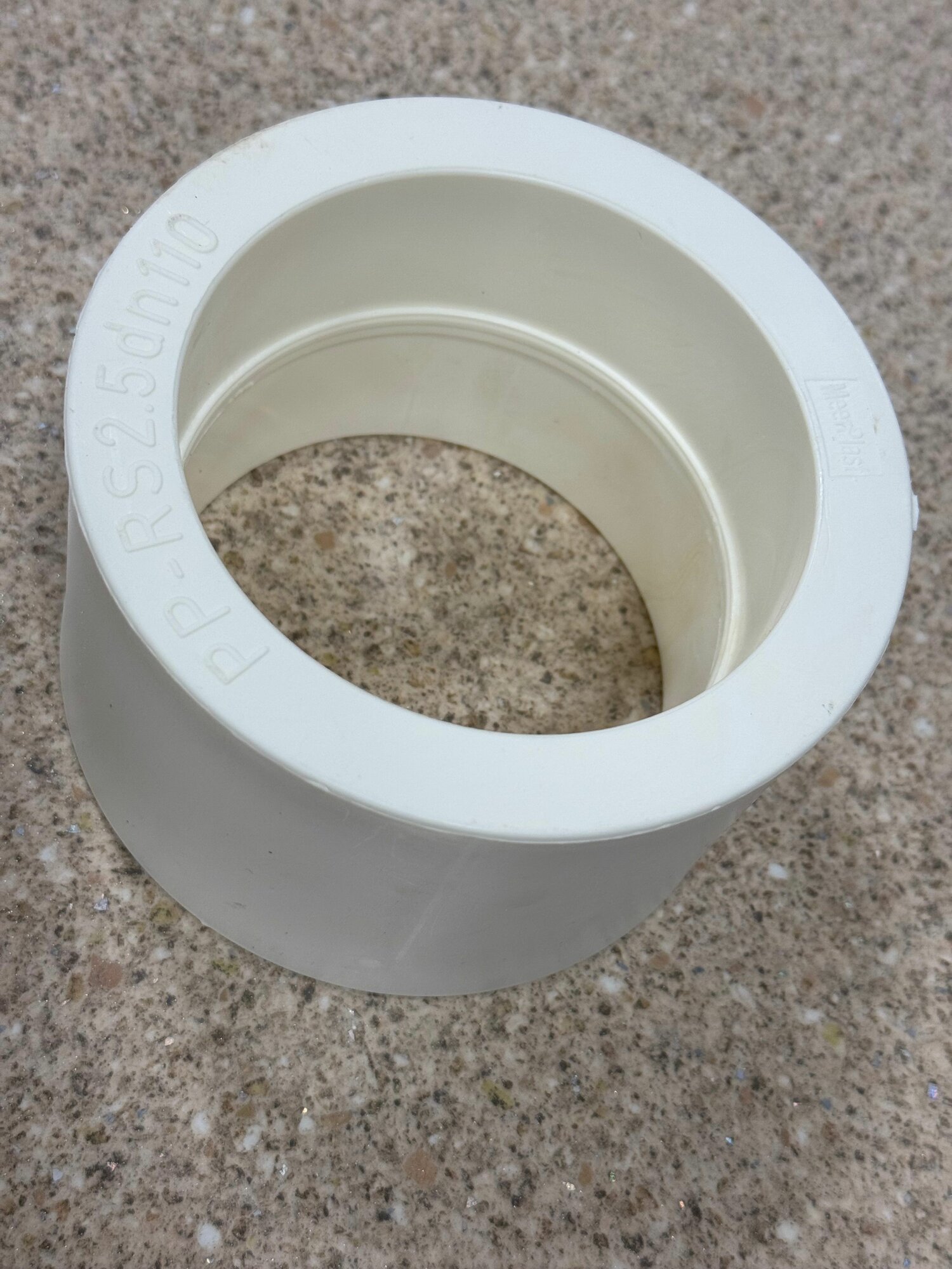 Муфта ППР 110мм