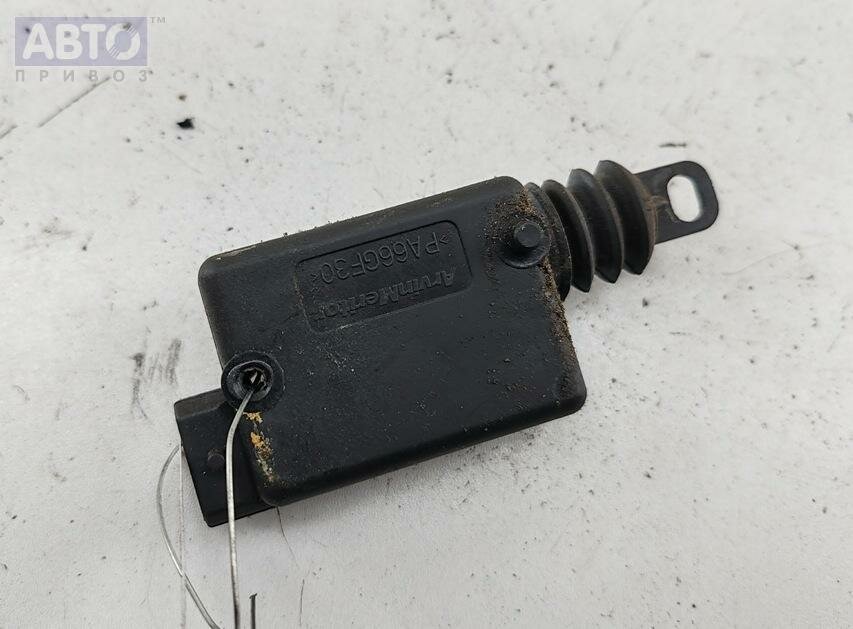 Активатор (привод) замка двери передней левой Dacia (Renault) Logan