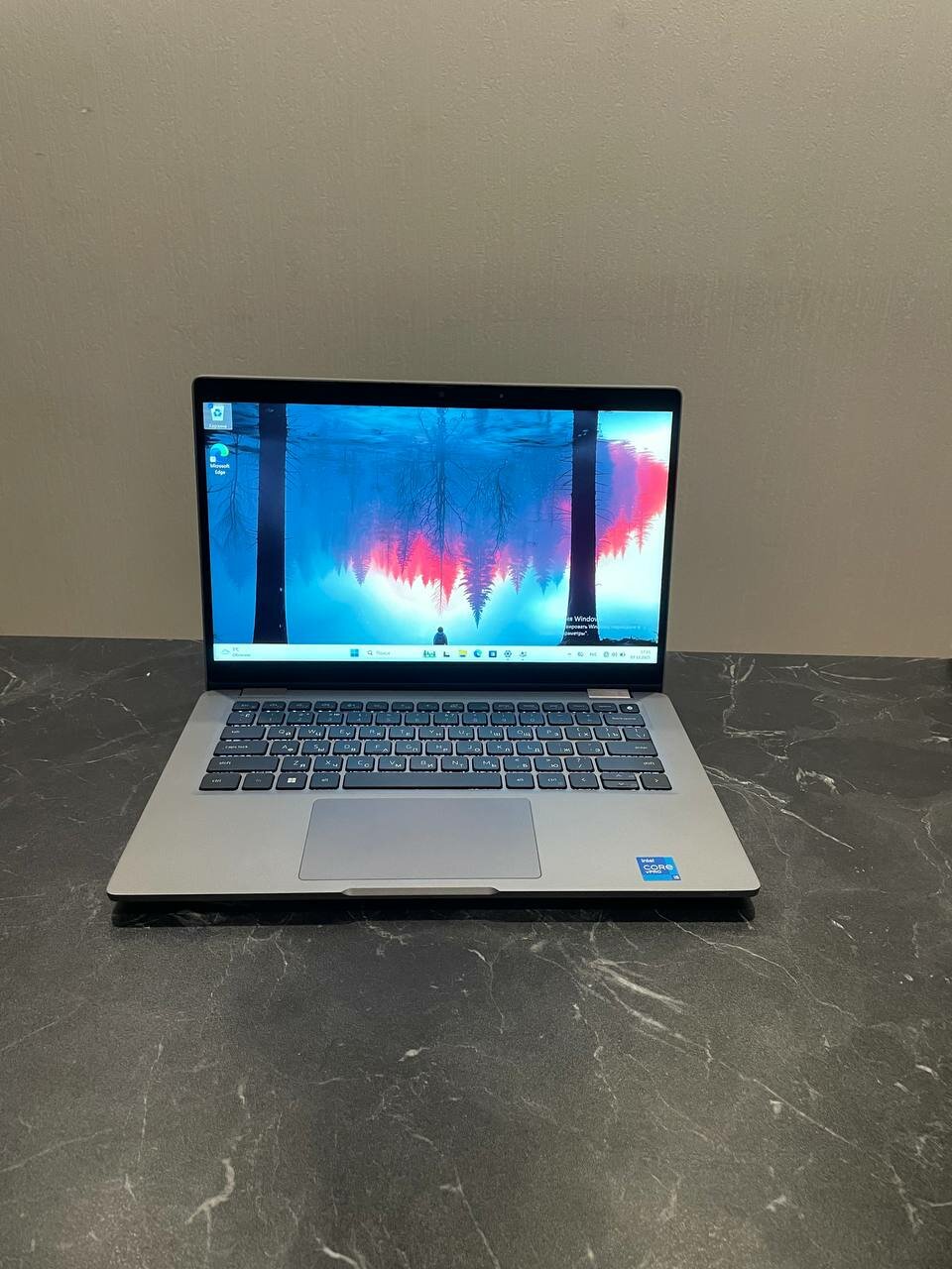 13" Ноутбук Dell Latitude 5330 2-in-1, Intel Core i5-1245U 1.6 ГГц, RAM 8 ГБ, SSD 256 ГБ, Intel Iris Xe Graphics G7