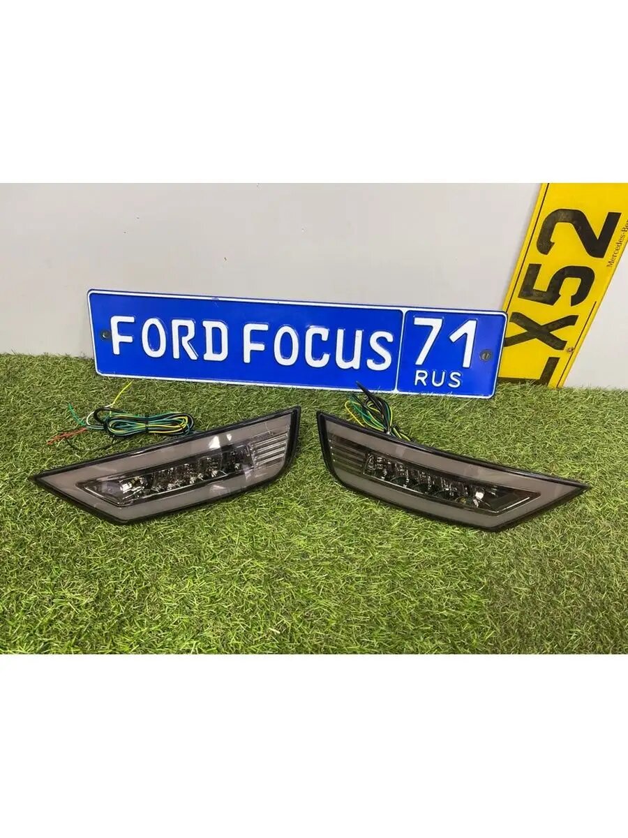 Комплект фонарей в задний бампер Ford Focus 2 1505706