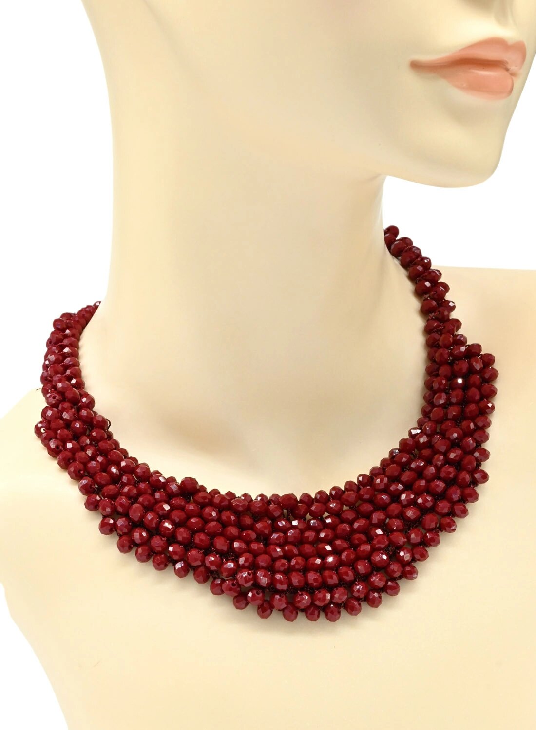 Колье, циркон