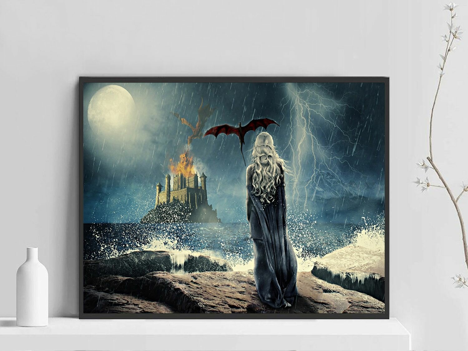 Постер Игра Престолов Дейенерис Таргариен и драконы , размер А2 без рамы / Плакат Game of Thrones для интерьера и в подарок.