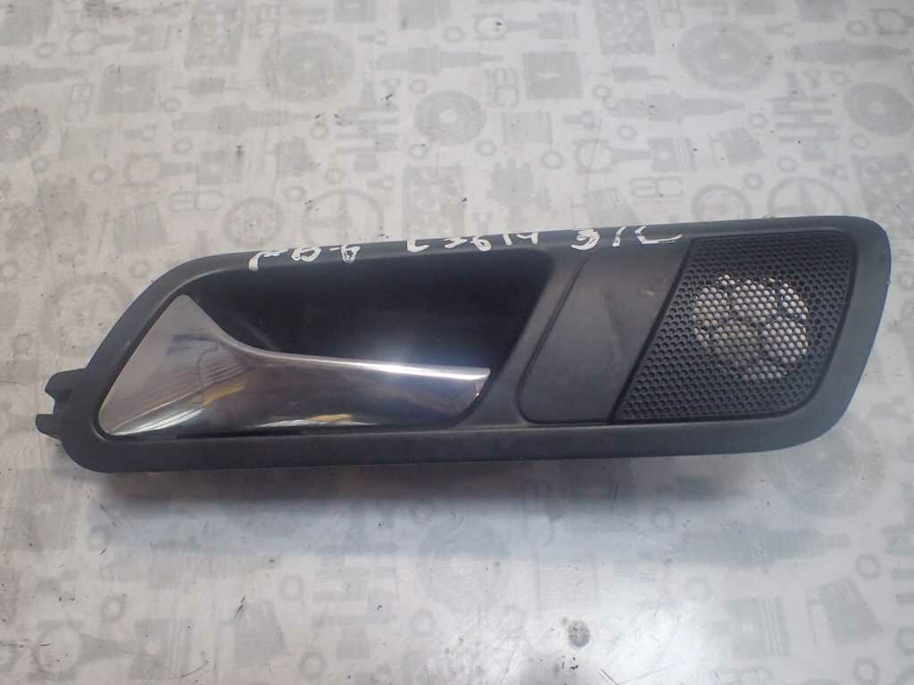 Ручка двери внутренняя задняя левая Volkswagen Passat 6 3C4839113P арт. 384199
