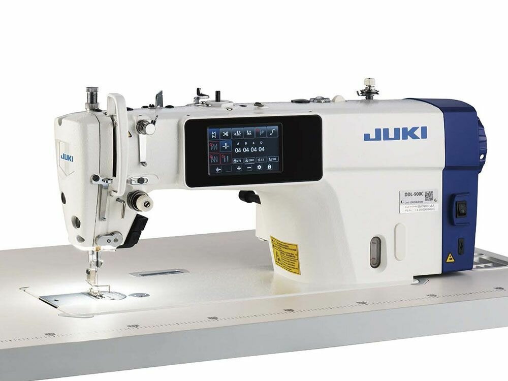 Прямострочная пром-я швейная машина с автоматикой JUKI DDL-900CS-H для средних и тяжелых тканей со стандартным столом