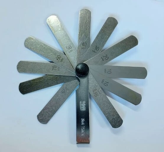 Набор щупов №4 (0,10-1,0мм) L 75 "ЧИЗ" (1.0, 0.10, 0.15, 0.20, 0.30, 0.40, 0.50, 0.60, 0.70, 0.80, 0.90)