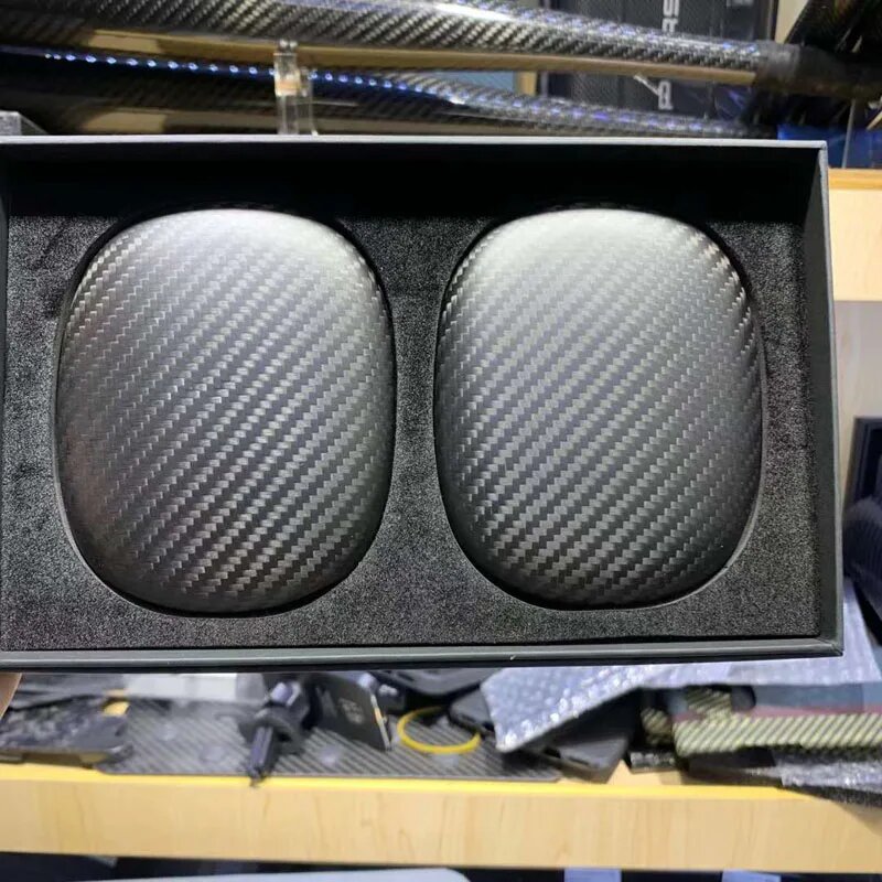 Чехол для Apple Airpods Max из углеродного волокна Matt Black