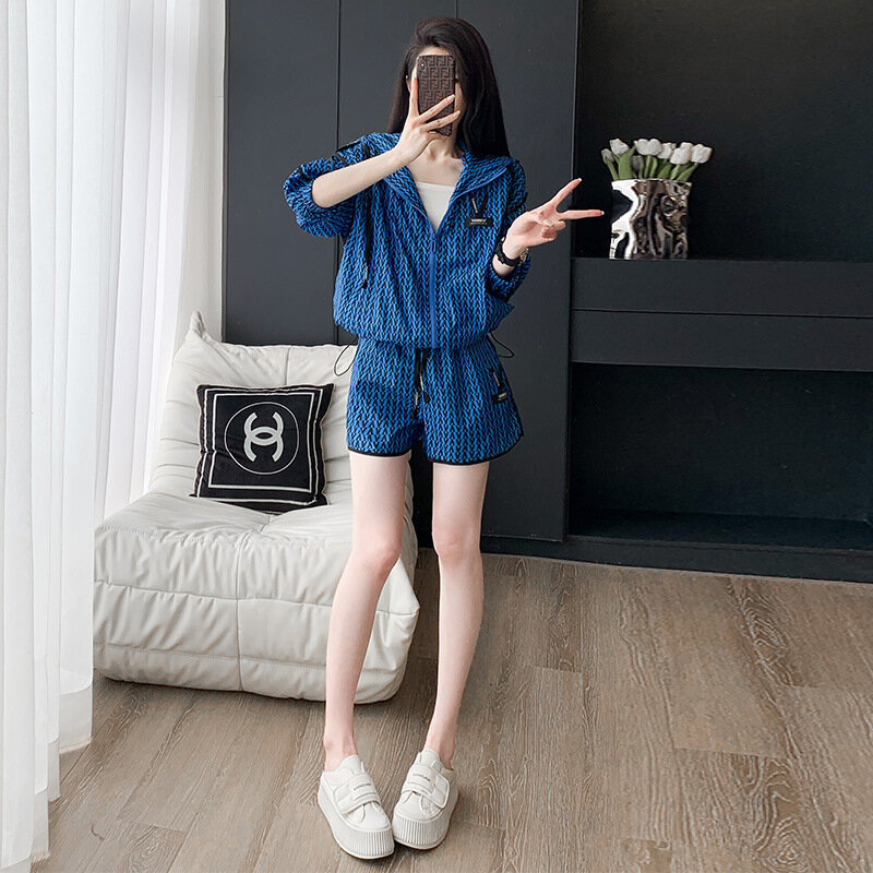 Комплект одежды