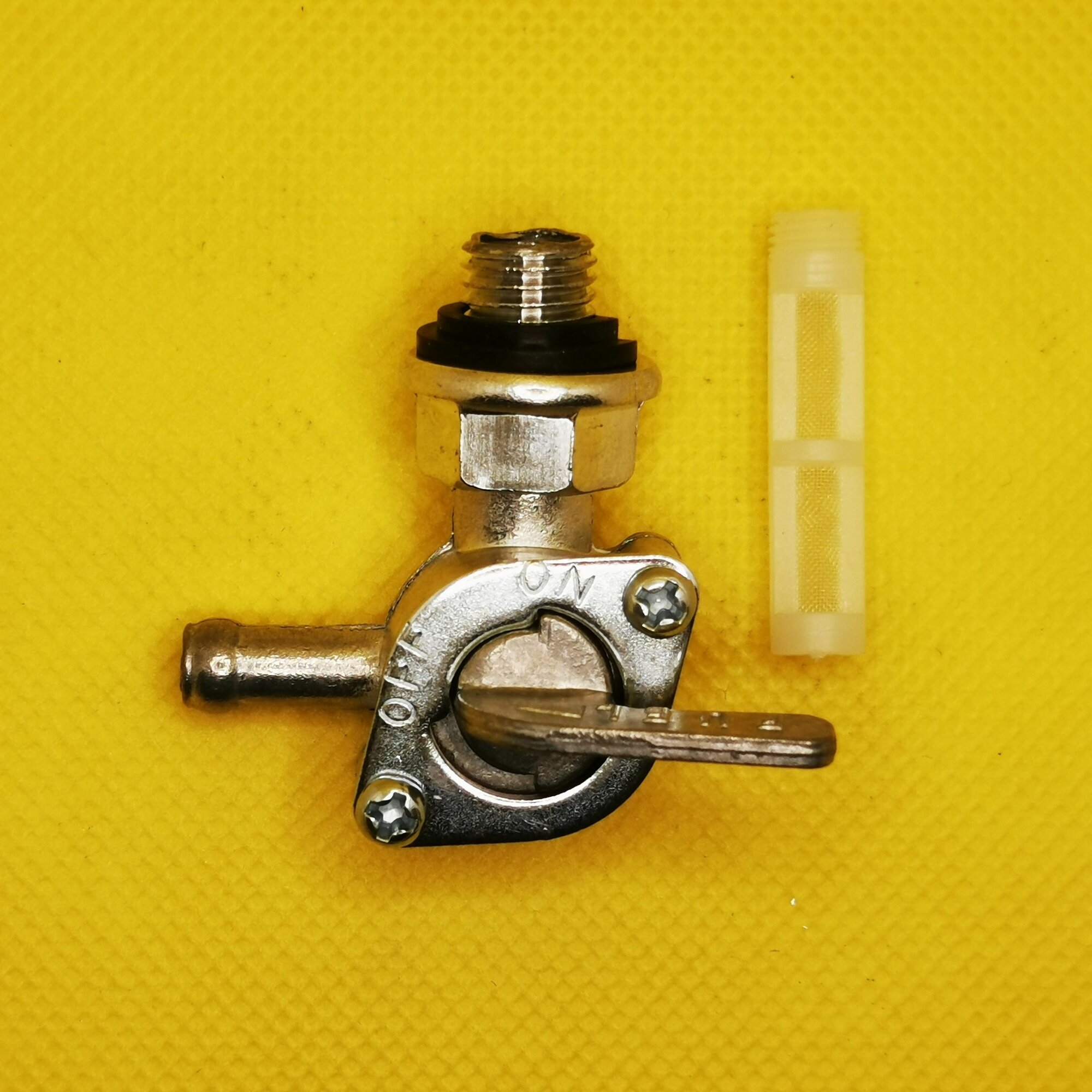 Кран топливный левый (M10*1,25) Champion (IGP) 1500018