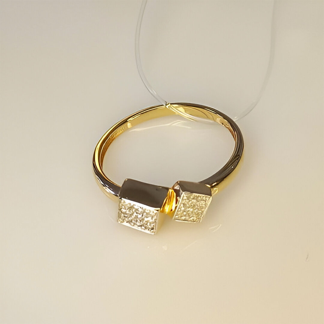 Перстень, красное золото, 585 проба, фианит