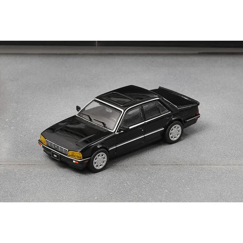 Модель автомобиля Peugeot 505 черный