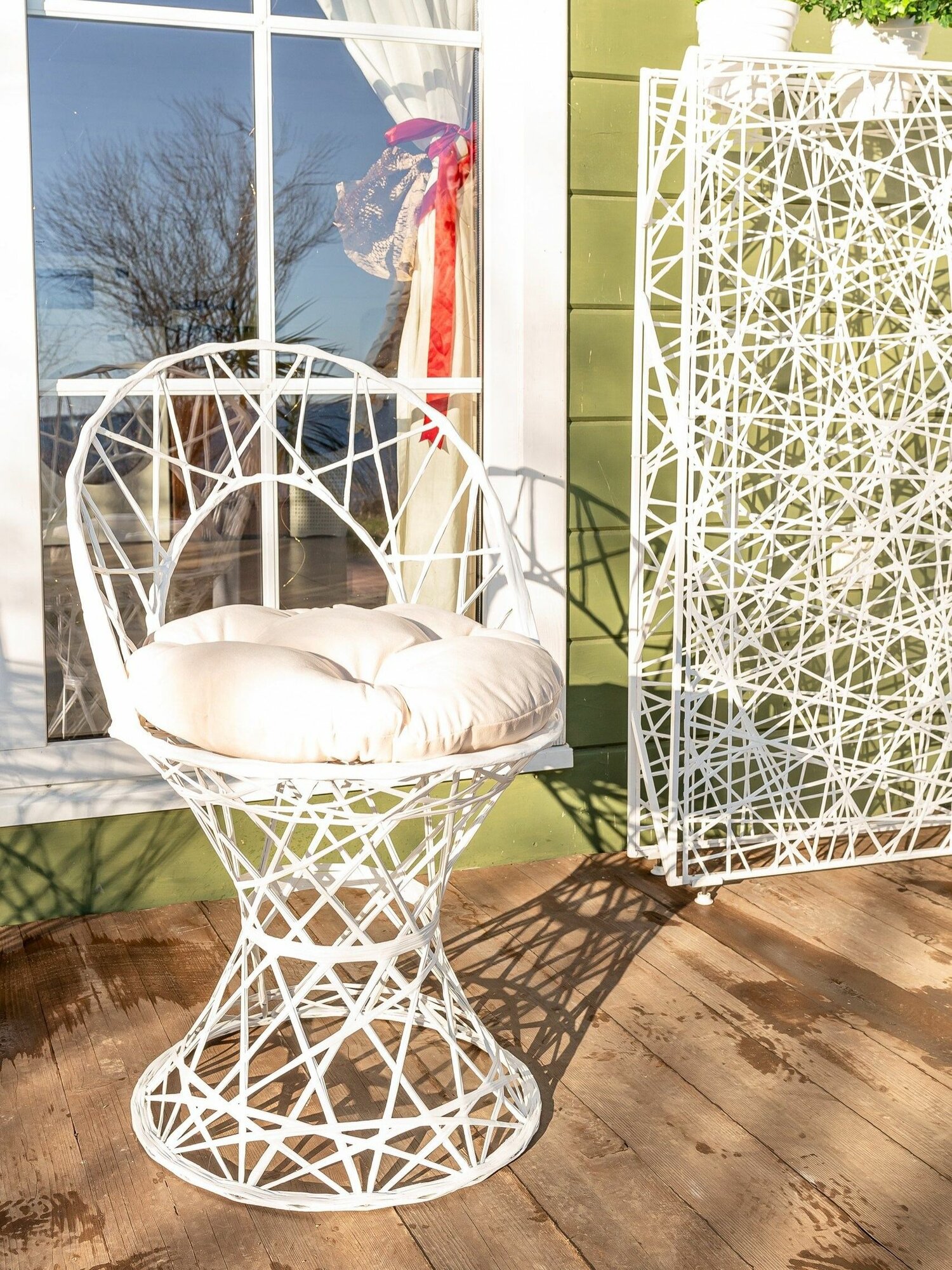Кресло белое садовое плетёное из ротанга для дома и дачи, Ajurio