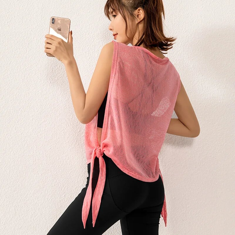 Топ спортивный