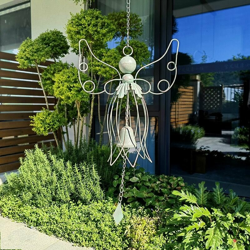 Подвесной металлический колокольчик "Ангел" для сада и интерьера, кованое украшение с крыльями
