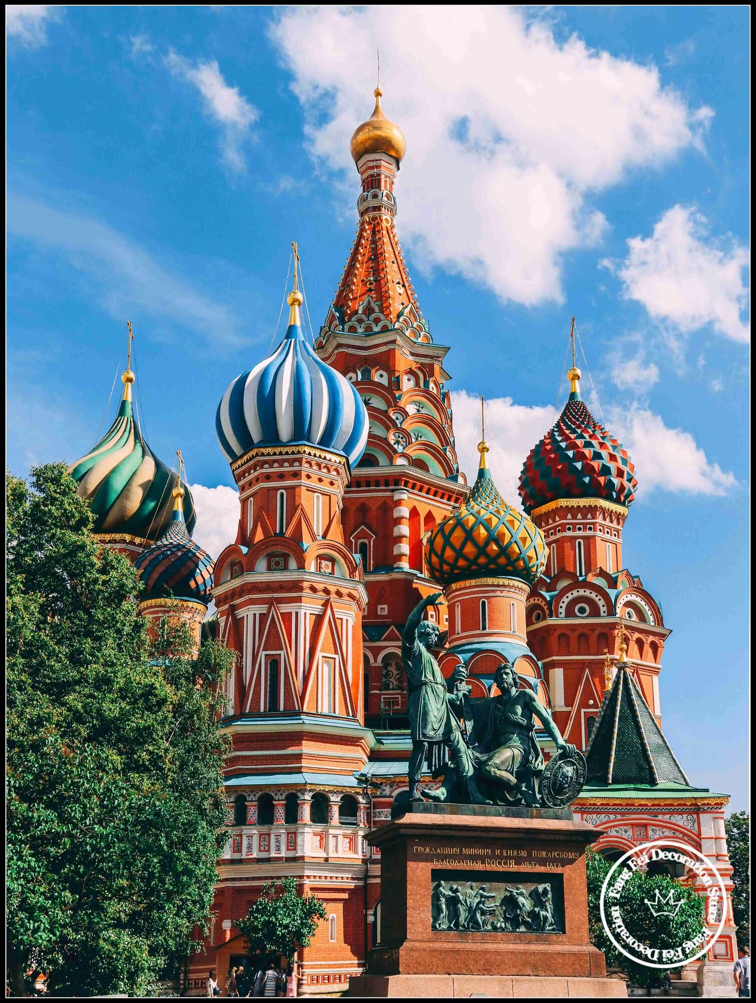 Алмазная мозаика на подрамнике "Собор Василия Блаженного" круглые бриллианты 40х50см