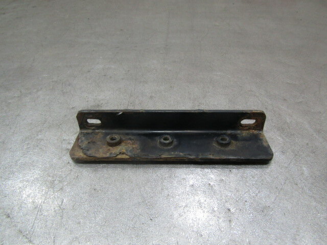 Кронштейн защиты глушителя Renault Premium