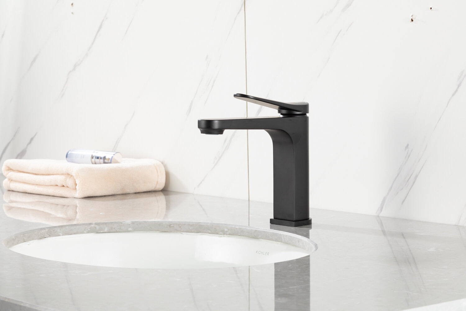 Смеситель для раковины (умывальника) GAPPO G1010-6 черный, латунь, управление рычажное