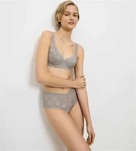 Бюстгальтер-невидимка