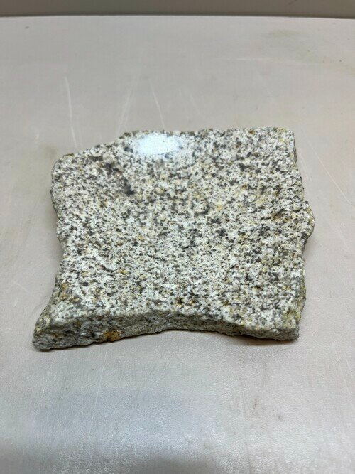 Мыльница из натурального камня, гранит (13х11х2см) MK-014