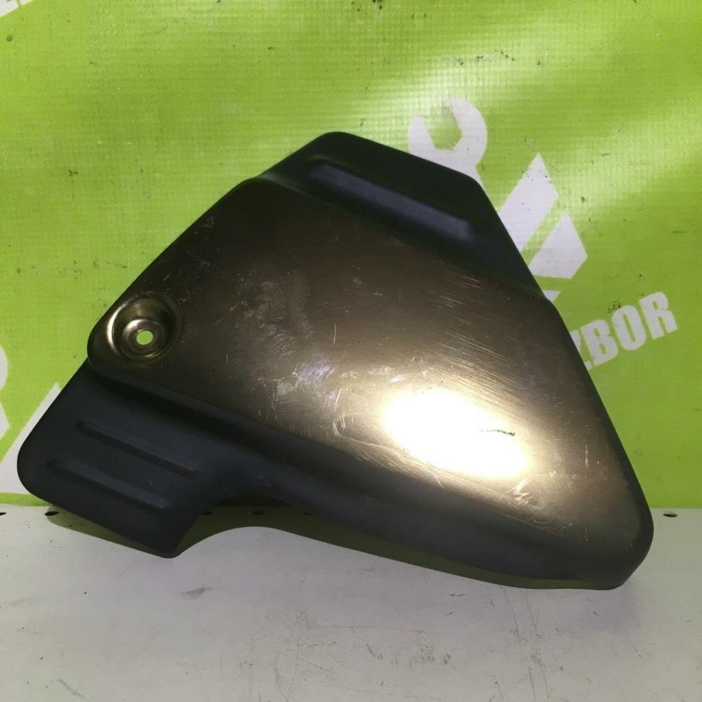 Крышка боковая YAMAHA XJR 400