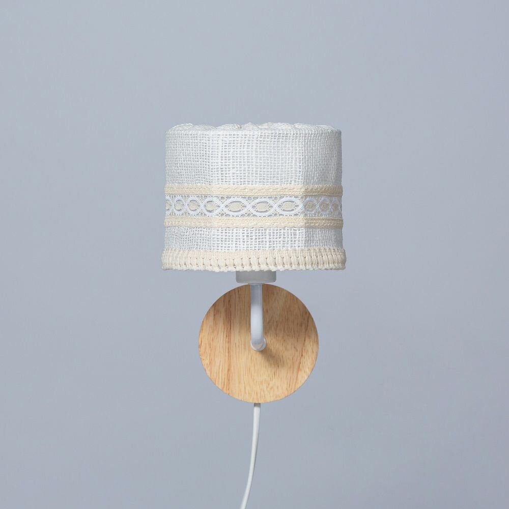 Абажур Настенная лампа бра цилиндрической формы Прованс белая