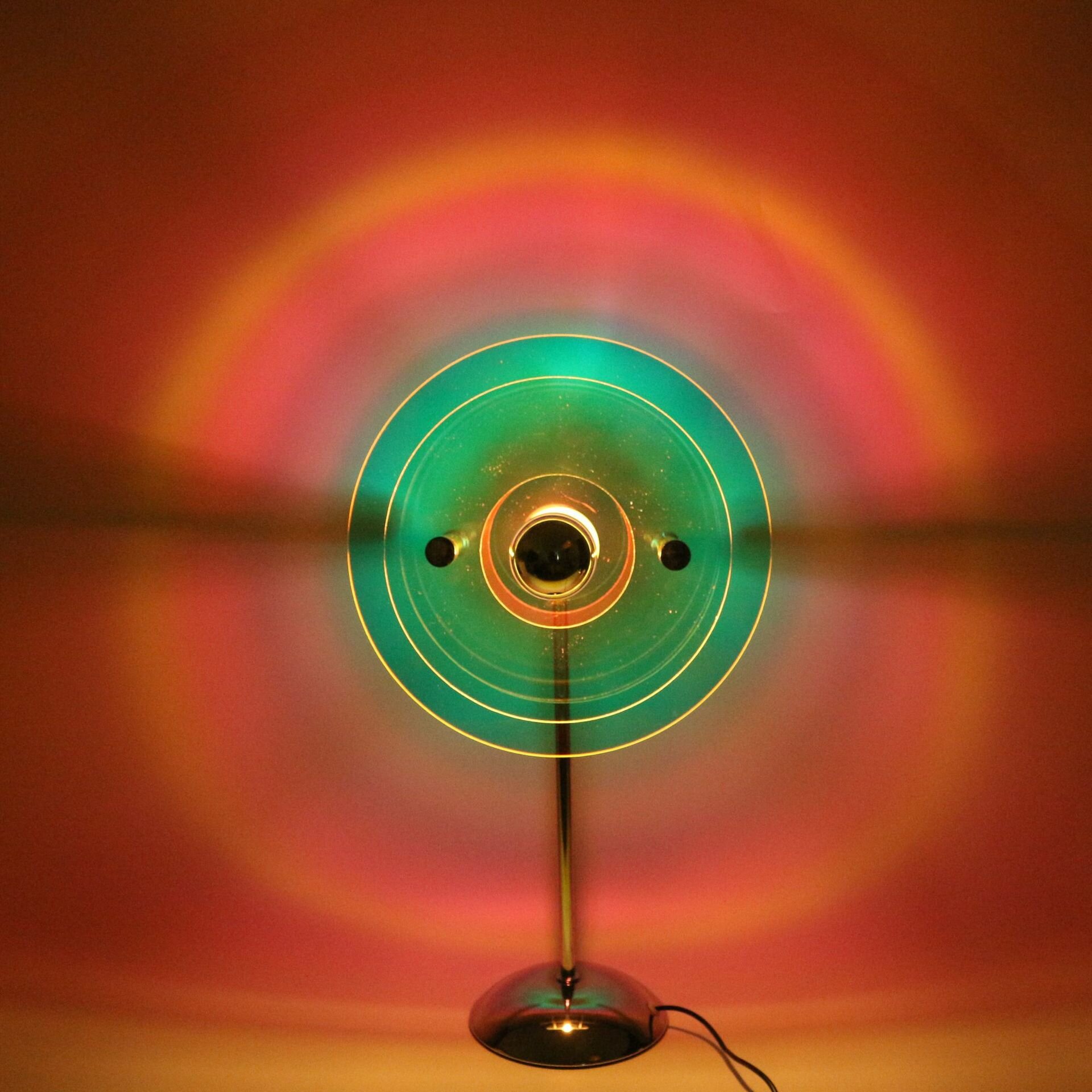 Настольная лампа Olisee "Bauhaus UFO Light Space", современный минимализм, USB-зарядка