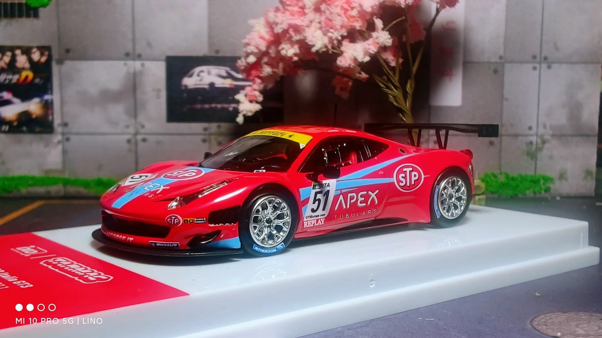 Tarmac Works IXO Hobby64 1:64 Ferrari 458 Italia GT3 FIA GT3 Europe 2011 #51 Легковая модель автомобиля