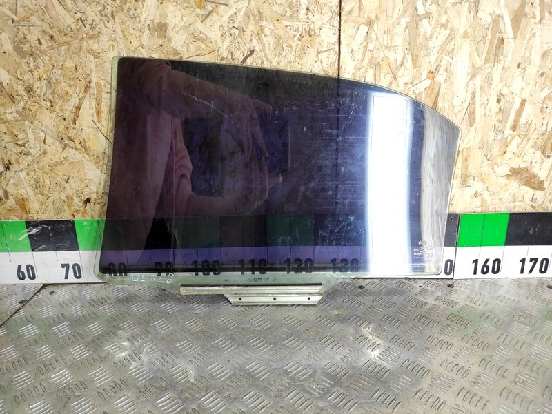 Стекло двери задней правой BYD F3 2006-2013 17060900F3017