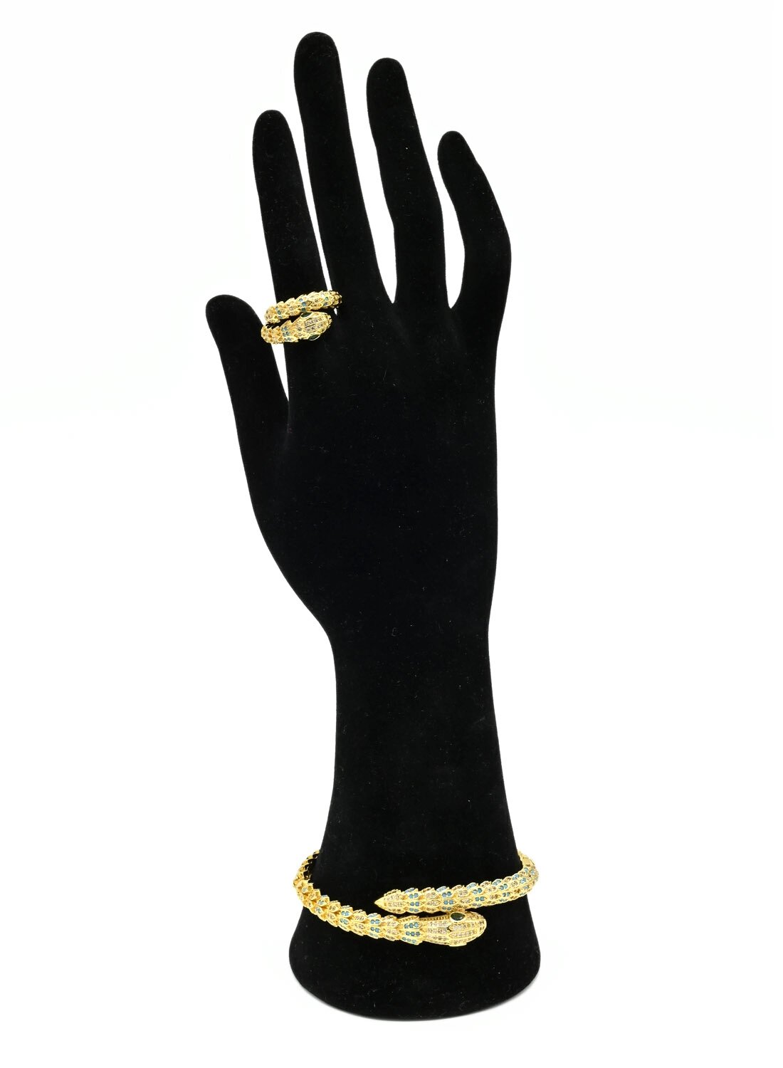 Жесткий браслет, фианит