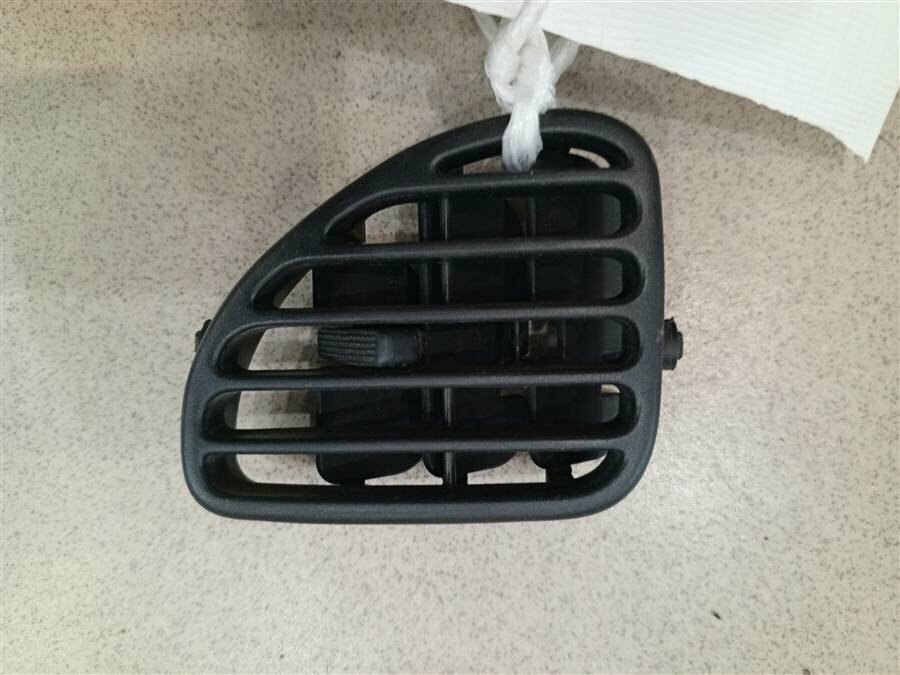 Дефлектор воздушный левый от Kia Spectra 2000-2011