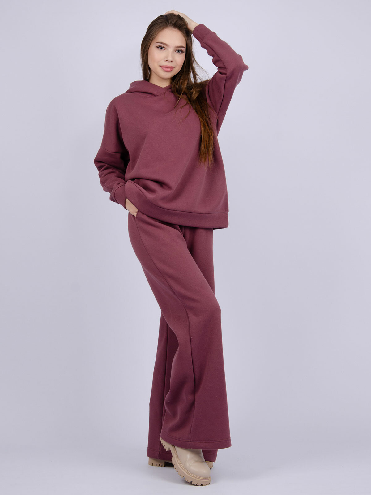 Костюм спортивный