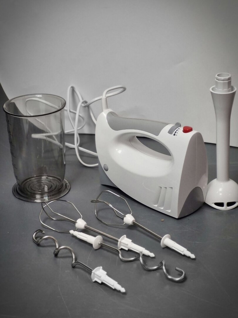 Миксер Bosch MFQ3540, ручной, 450 Вт, 0.7 л, 5 скоростей, бело-серый 9874982 10208346