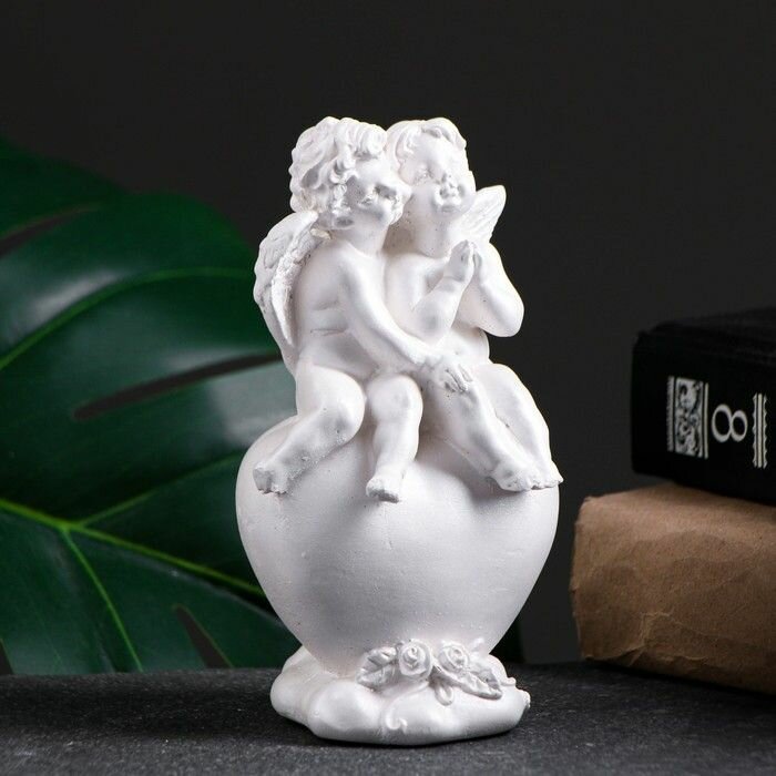 Декоративная фигурка Хорошие сувениры "Ангелы на сердце" перламутровая, 14х8х6 см