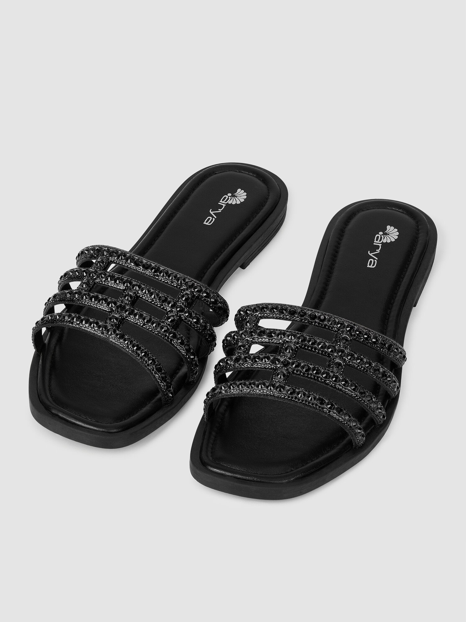 Шлёпанцы Amanda