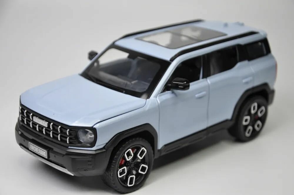 Игрушечная металлическая машинка Haval H3/ инерционная, световые и звуковые эффекты