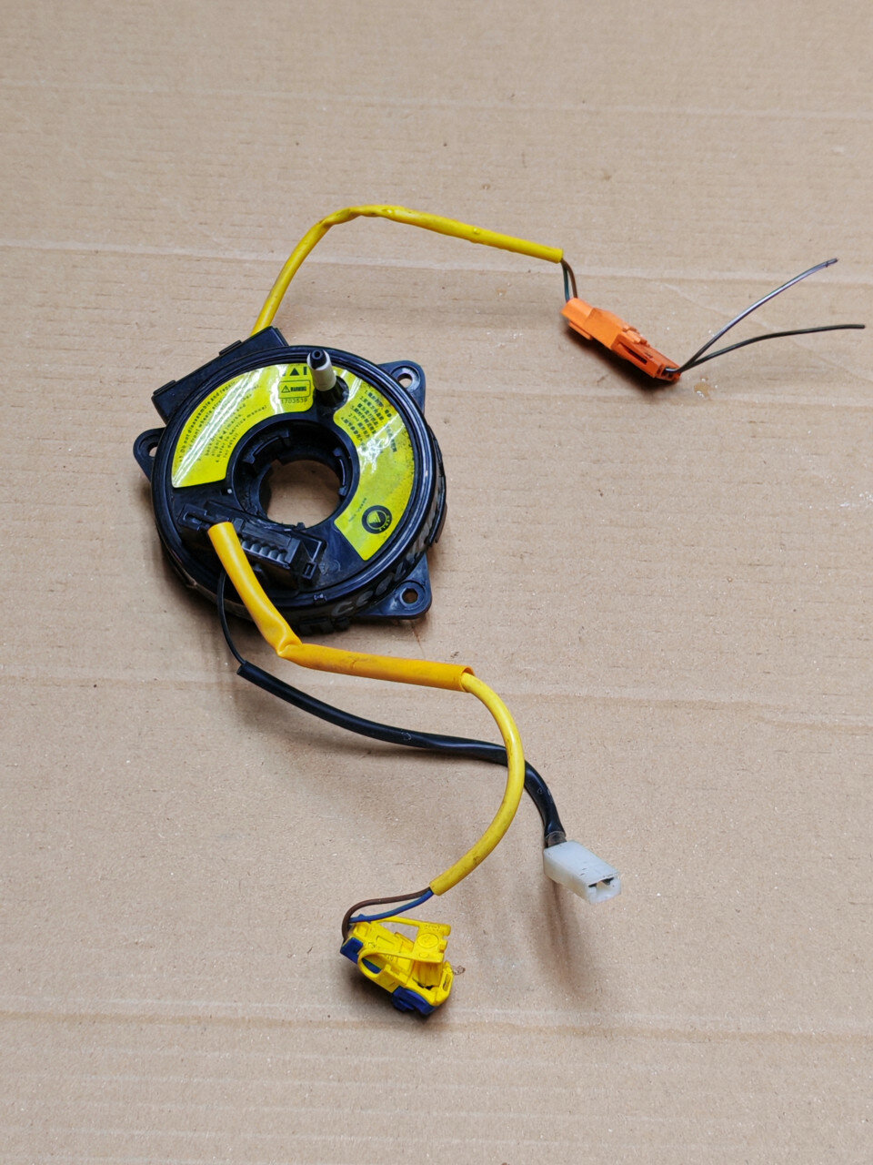 Шлейф подрулевой (кольцо SRS) Geely MK