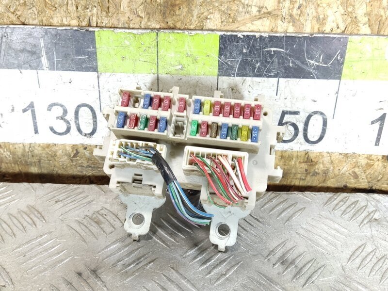 Блок предохранителей салонный INFINITI FX 2003-2007 24350CG000