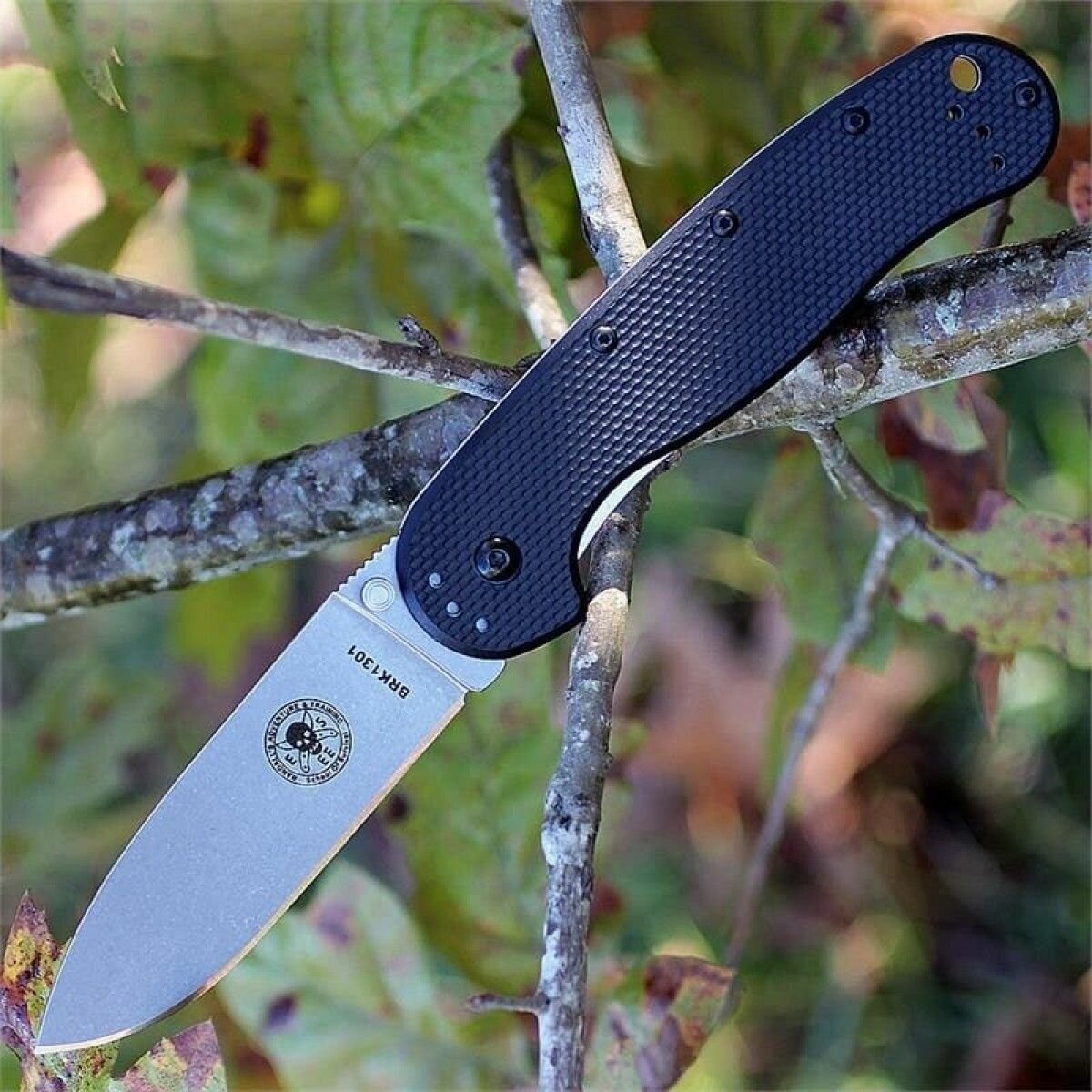 Нож складной Esee Avispa Folder, D2 Blade, Black Handle